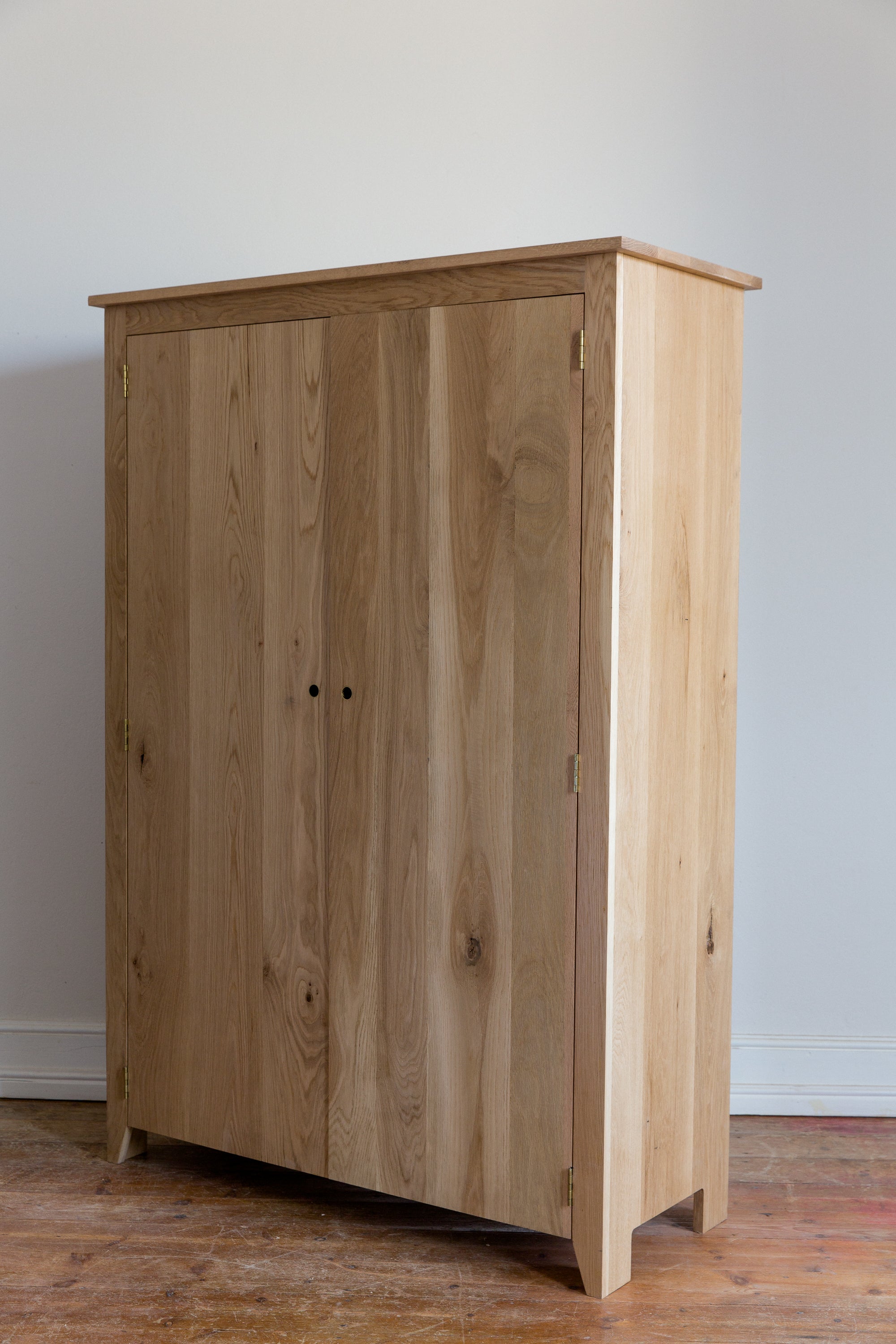 Dubbel Skraal Kas – NM Design & Interior
